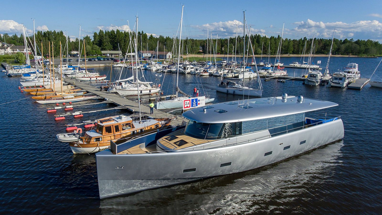 Baltic Project MY78 launched and named Bill & Me